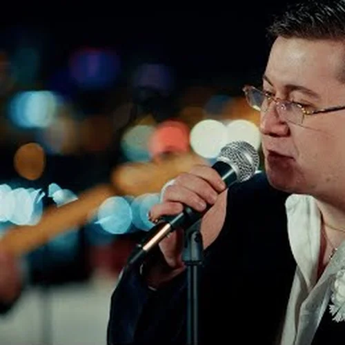 Artık Sen Yoksun Lyrics - Poizi