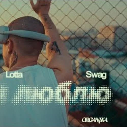 Обнял, поцеловал Lyrics • Whole Lotta Swag
