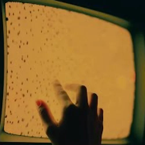 Luna Roja Lyrics (Spanish) • Camilo Séptimo & Manuel Mendoza