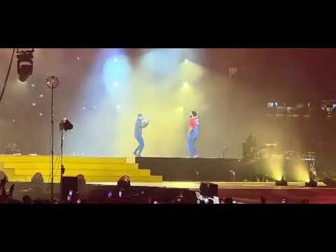 Oh qu'elle est belle Lyrics (french) — Jul